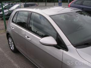 Brown Volkswagen Golf 2015 in Riga, with an engine capacity of 1.60 L and mileage of 0 thousand km for 8650 €, photo 12 on AUTOMOTO.COM.LV