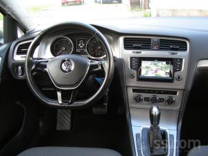 Brown Volkswagen Golf 2015 in Riga, with an engine capacity of 1.60 L and mileage of 0 thousand km for 8650 €, photo 15 on AUTOMOTO.COM.LV