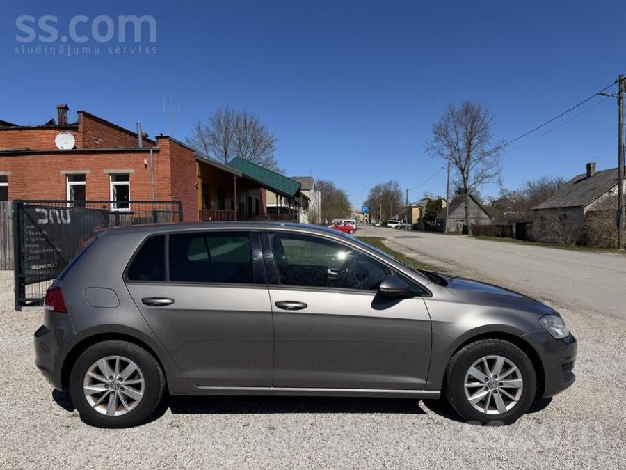 Brūns Volkswagen Golf 2016 Ventspils, ar dzinēja tilpumu 1.40 L un nobraukumu 57 tūkst. km par 8990 €, foto 9 vietnē AUTOMOTO.COM.LV