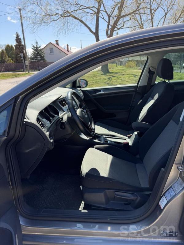 Brūns Volkswagen Golf 2016 Ventspils, ar dzinēja tilpumu 1.40 L un nobraukumu 57 tūkst. km par 8990 €, foto 9 vietnē AUTOMOTO.COM.LV