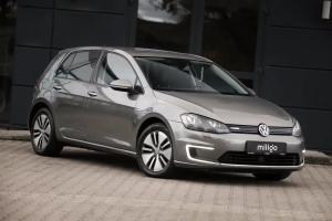 Brūns Volkswagen Golf 2016 Jelgava, ar dzinēja tilpumu 0.00 L un nobraukumu 173 tūkst. km par 6500 €, foto 5 vietnē AUTOMOTO.COM.LV