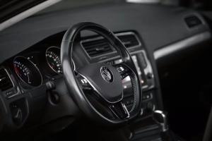 Brūns Volkswagen Golf 2016 Jelgava, ar dzinēja tilpumu 0.00 L un nobraukumu 173 tūkst. km par 6500 €, foto 13 vietnē AUTOMOTO.COM.LV