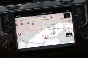 Brūns Volkswagen Golf 2016 Jelgava, ar dzinēja tilpumu 0.00 L un nobraukumu 173 tūkst. km par 6500 €, foto 32 vietnē AUTOMOTO.COM.LV