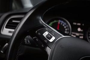 Brūns Volkswagen Golf 2016 Jelgava, ar dzinēja tilpumu 0.00 L un nobraukumu 173 tūkst. km par 6500 €, foto 35 vietnē AUTOMOTO.COM.LV