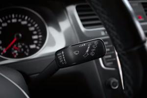 Brūns Volkswagen Golf 2016 Jelgava, ar dzinēja tilpumu 0.00 L un nobraukumu 173 tūkst. km par 6500 €, foto 37 vietnē AUTOMOTO.COM.LV