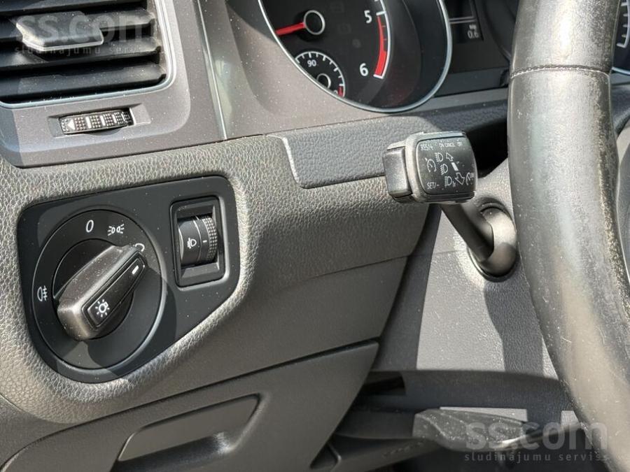 Brūns Volkswagen Golf 2016 Ogre, ar dzinēja tilpumu 1.60 L un nobraukumu 381 tūkst. km par 3500 €, foto 18 vietnē AUTOMOTO.COM.LV