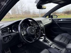 Brown Volkswagen Golf 2017 in Vilnius, with an engine capacity of 2.00 L and mileage of 118 thousand km for 17900 €, photo 8 on AUTOMOTO.COM.LV