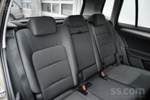 Brūns Volkswagen Golf 2017 Rīga, ar dzinēja tilpumu 1.40 L un nobraukumu 154 tūkst. km par 9500 €, foto 7 vietnē AUTOMOTO.COM.LV