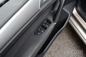 Brūns Volkswagen Golf 2017 Rīga, ar dzinēja tilpumu 1.40 L un nobraukumu 154 tūkst. km par 9500 €, foto 8 vietnē AUTOMOTO.COM.LV