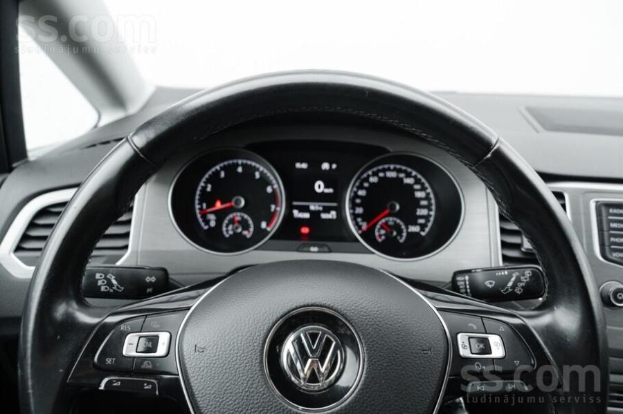 Brūns Volkswagen Golf 2017 Rīga, ar dzinēja tilpumu 1.40 L un nobraukumu 154 tūkst. km par 9500 €, foto 11 vietnē AUTOMOTO.COM.LV