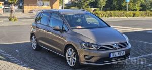 Brown Volkswagen Golf 2017 in Riga, with an engine capacity of 1.60 L and mileage of 225 thousand km for 10799 €, photo  on AUTOMOTO.COM.LV