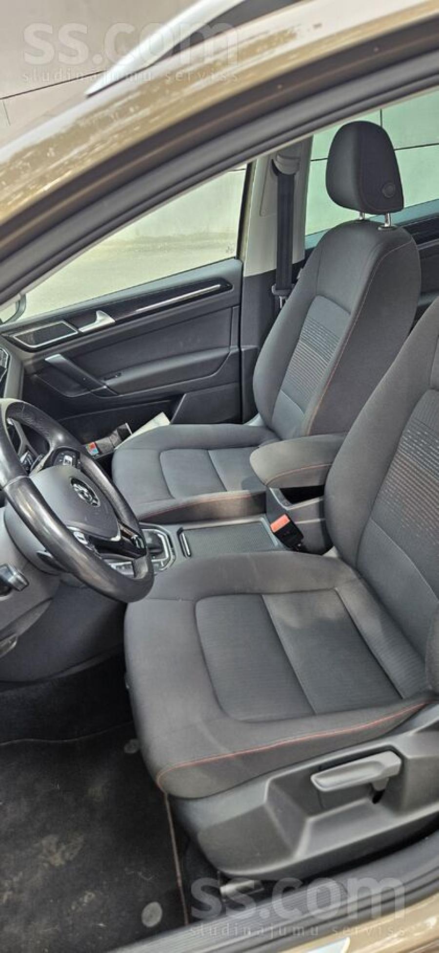 Brūns Volkswagen Golf 2017 Rīga, ar dzinēja tilpumu 1.60 L un nobraukumu 225 tūkst. km par 10799 €, foto 14 vietnē AUTOMOTO.COM.LV