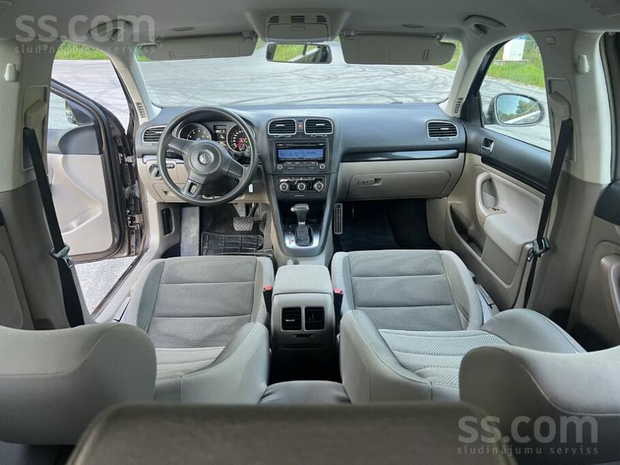 Brown Volkswagen Golf 2010 in Riga, with an engine capacity of 1.40 L and mileage of 226 thousand km for 4500 €, photo 16 on AUTOMOTO.COM.LV
