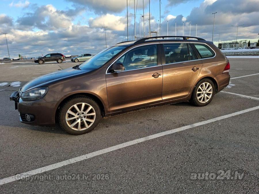 Brūns Volkswagen Golf 2011 Kerdla, ar dzinēja tilpumu 1.60 L un nobraukumu 274 tūkst. km par 3500 €, foto 4 vietnē AUTOMOTO.COM.LV