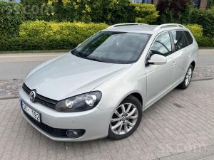 Brown Volkswagen Golf 2011 in Bauska, with an engine capacity of 1.60 L and mileage of 340 thousand km for 2940 €, photo 3 on AUTOMOTO.COM.LV