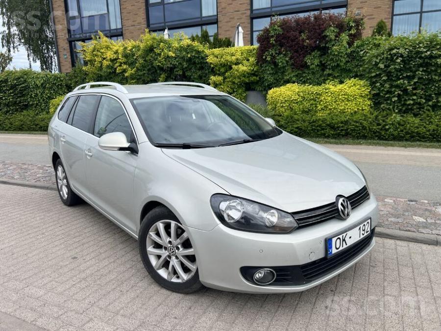 Brown Volkswagen Golf 2011 in Bauska, with an engine capacity of 1.60 L and mileage of 340 thousand km for 2940 €, photo 4 on AUTOMOTO.COM.LV
