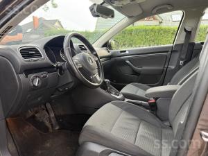 Brūns Volkswagen Golf 2011 Valmiera, ar dzinēja tilpumu 2.00 L un nobraukumu 393 tūkst. km par 3660 €, foto 20 vietnē AUTOMOTO.COM.LV