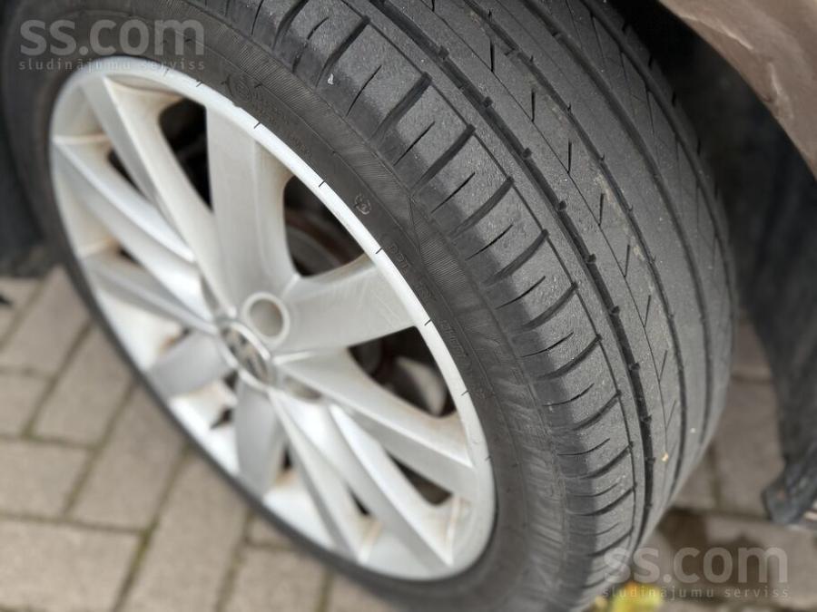 Brūns Volkswagen Golf 2011 Valmiera, ar dzinēja tilpumu 2.00 L un nobraukumu 393 tūkst. km par 3660 €, foto 31 vietnē AUTOMOTO.COM.LV