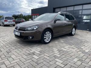 Brown Volkswagen Golf 2011 in Ogre, with an engine capacity of 1.60 L and mileage of 232 thousand km for 5970 €, photo  on AUTOMOTO.COM.LV