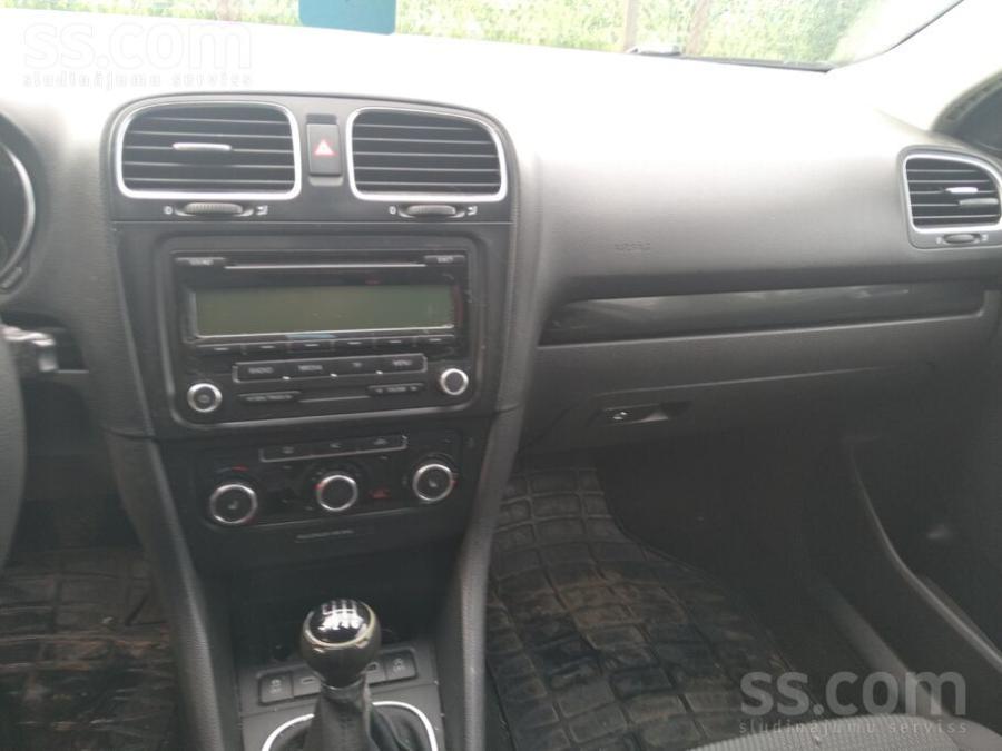 Brūns Volkswagen Golf 2011 Rīga, ar dzinēja tilpumu 1.20 L un nobraukumu 358 tūkst. km par 1700 €, foto 1 vietnē AUTOMOTO.COM.LV