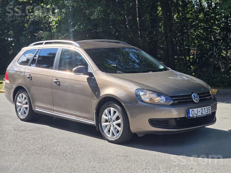 Brūns Volkswagen Golf 2011 Rīga, ar dzinēja tilpumu 1.20 L un nobraukumu 360 tūkst. km par 1250 €, foto 13 vietnē AUTOMOTO.COM.LV