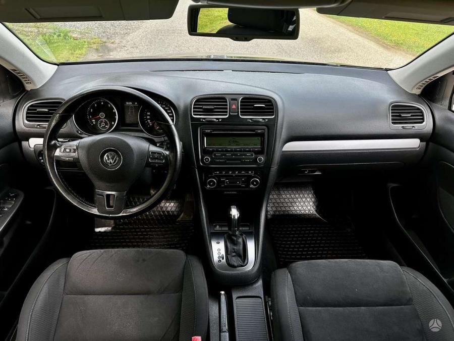 Brūns Volkswagen Golf 2011 Marijampole, ar dzinēja tilpumu 1.39 L un nobraukumu 205 tūkst. km par 3490 €, foto 14 vietnē AUTOMOTO.COM.LV