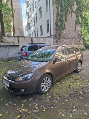 Brūns Volkswagen Golf 2011 Rīga, ar dzinēja tilpumu 1.60 L un nobraukumu 345 tūkst. km par 3000 €, foto 1 vietnē AUTOMOTO.COM.LV