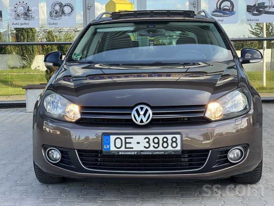 Brown Volkswagen Golf 2012 in Jekabpils, with an engine capacity of 1.60 L and mileage of 288 thousand km for 5890 €, photo 4 on AUTOMOTO.COM.LV