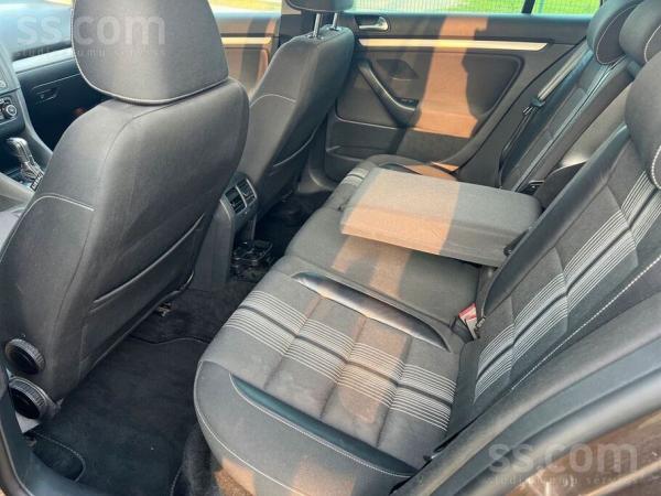 Brown Volkswagen Golf 2012 in Riga, with an engine capacity of 2.00 L and mileage of 277 thousand km for 5690 €, photo 11 on AUTOMOTO.COM.LV