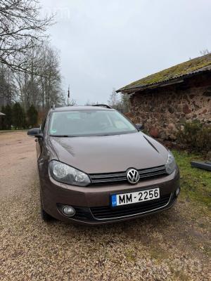 Brūns Volkswagen Golf 2012 Cēsis, ar dzinēja tilpumu 1.60 L un nobraukumu 210 tūkst. km par 5100 €, foto  vietnē AUTOMOTO.COM.LV
