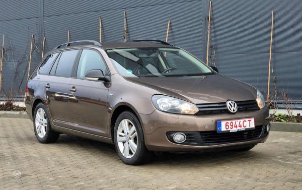 Brown Volkswagen Golf 2012 in Vilnius, with an engine capacity of 1.97 L and mileage of 271 thousand km for 5250 €, photo 6 on AUTOMOTO.COM.LV