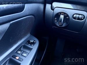 Brūns Volkswagen Golf 2012 Rīga, ar dzinēja tilpumu 1.40 L un nobraukumu 269 tūkst. km par 1750 €, foto 19 vietnē AUTOMOTO.COM.LV