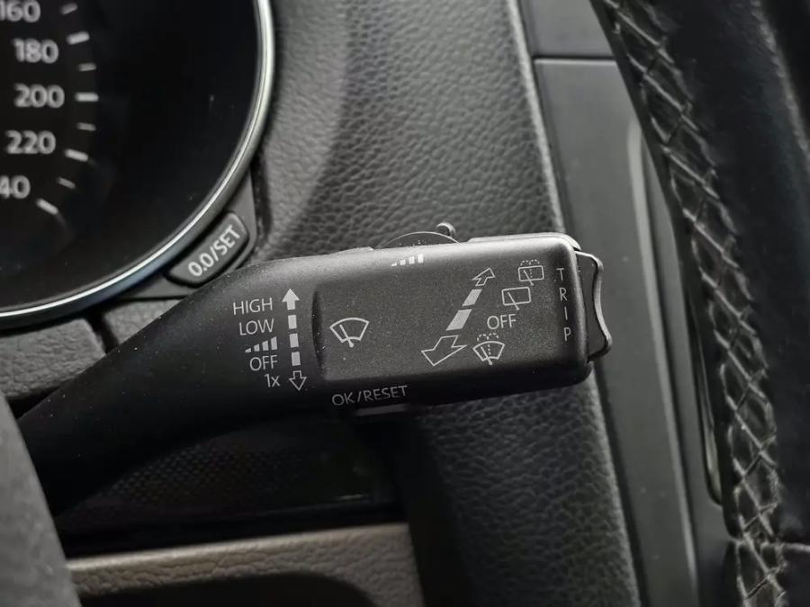Brūns Volkswagen Golf 2012 Grobiņa, ar dzinēja tilpumu 1.40 L un nobraukumu 222 tūkst. km par 4450 €, foto 16 vietnē AUTOMOTO.COM.LV