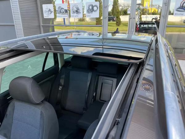 Brūns Volkswagen Golf 2012 Jēkabpils, ar dzinēja tilpumu 1.60 L un nobraukumu 288 tūkst. km par 5890 €, foto 8 vietnē AUTOMOTO.COM.LV