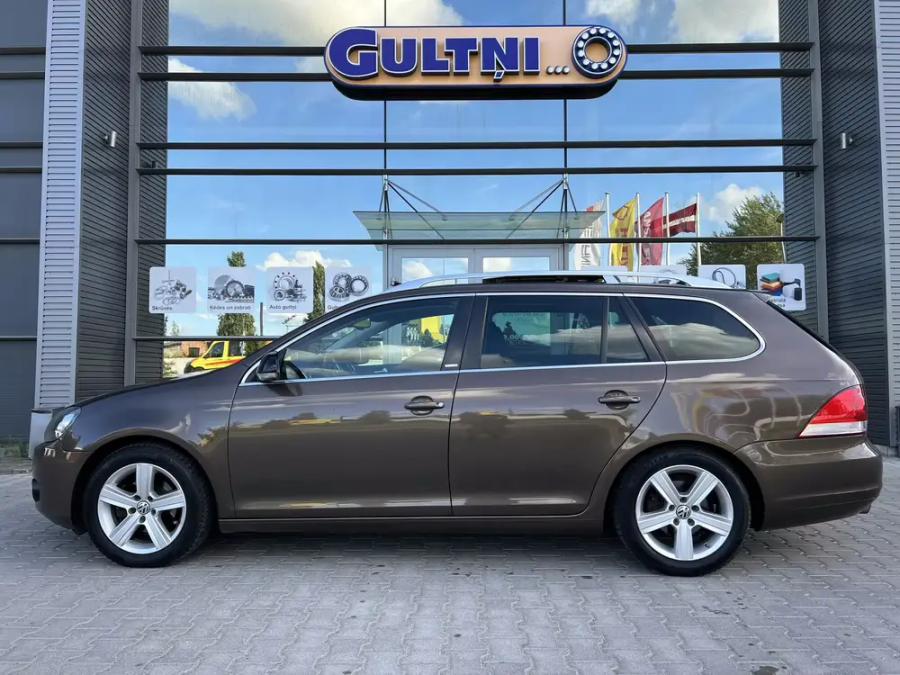 Brūns Volkswagen Golf 2012 Jēkabpils, ar dzinēja tilpumu 1.60 L un nobraukumu 288 tūkst. km par 5890 €, foto 10 vietnē AUTOMOTO.COM.LV