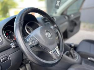 Brūns Volkswagen Golf 2012 Jēkabpils, ar dzinēja tilpumu 1.60 L un nobraukumu 288 tūkst. km par 5890 €, foto 19 vietnē AUTOMOTO.COM.LV