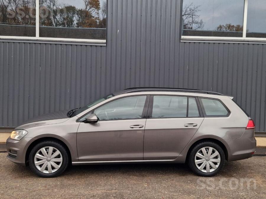 Brown Volkswagen Golf 2013 in Bauska, with an engine capacity of 1.60 L and mileage of 277 thousand km for 5600 €, photo 5 on AUTOMOTO.COM.LV