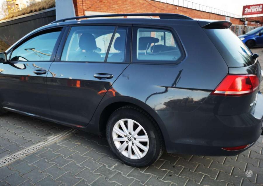 Brūns Volkswagen Golf 2013 Viļņa, ar dzinēja tilpumu 1.20 L un nobraukumu 98 tūkst. km par 5555 €, foto 6 vietnē AUTOMOTO.COM.LV