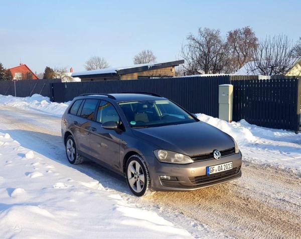 Brown Volkswagen Golf 2014 in Kedainiai, with an engine capacity of 1.97 L and mileage of 300 thousand km for 5950 €, photo 7 on AUTOMOTO.COM.LV