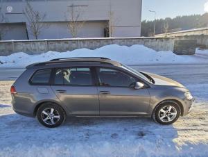 Brown Volkswagen Golf 2014 in Vilnius, with an engine capacity of 1.40 L and mileage of 295 thousand km for 3990 €, photo 3 on AUTOMOTO.COM.LV
