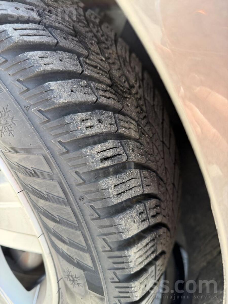 Brūns Volkswagen Golf 2014 Rīga, ar dzinēja tilpumu 1.60 L un nobraukumu 223 tūkst. km par 6200 €, foto 15 vietnē AUTOMOTO.COM.LV