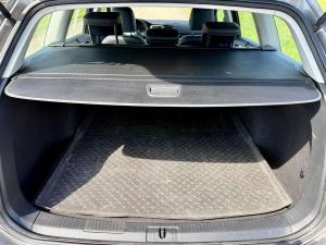 Brūns Volkswagen Golf 2014 Šauļi, ar dzinēja tilpumu 1.97 L un nobraukumu 293 tūkst. km par 7500 €, foto 23 vietnē AUTOMOTO.COM.LV