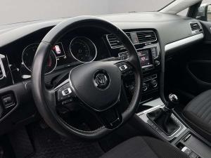 Brown Volkswagen Golf 2014 in Vilnius, with an engine capacity of 1.60 L and mileage of 307 thousand km for 6699 €, photo 15 on AUTOMOTO.COM.LV