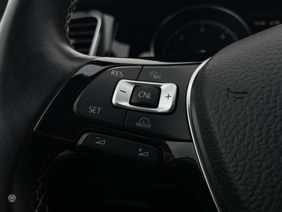 Brūns Volkswagen Golf 2014 Viļņa, ar dzinēja tilpumu 1.60 L un nobraukumu 307 tūkst. km par 6699 €, foto 17 vietnē AUTOMOTO.COM.LV
