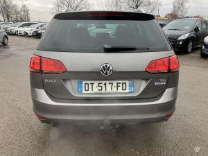 Brown Volkswagen Golf 2015 in Taurage, with an engine capacity of 1.20 L and mileage of 227 thousand km for 5700 €, photo 5 on AUTOMOTO.COM.LV