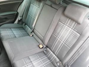 Brūns Volkswagen Golf 2015 Jēkabpils, ar dzinēja tilpumu 1.60 L un nobraukumu 259 tūkst. km par 7650 €, foto 15 vietnē AUTOMOTO.COM.LV
