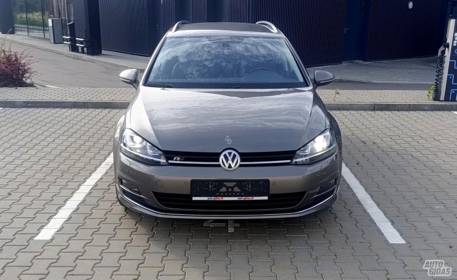 Brown Volkswagen Golf 2015 in Kaunas, with an engine capacity of 2.00 L and mileage of 165 thousand km for 9500 €, photo 10 on AUTOMOTO.COM.LV
