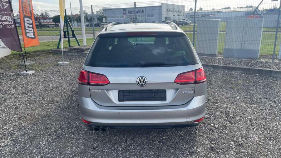 Brūns Volkswagen Golf 2015 Marijampole, ar dzinēja tilpumu 1.40 L un nobraukumu 318 tūkst. km par 6200 €, foto 12 vietnē AUTOMOTO.COM.LV