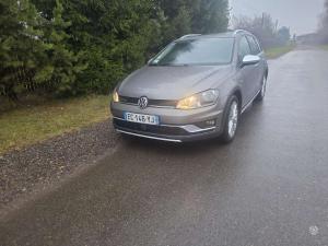 Brown Volkswagen Golf 2016 in Kaunas, with an engine capacity of 1.60 L and mileage of 230 thousand km for 7200 €, photo 6 on AUTOMOTO.COM.LV
