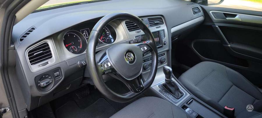 Brūns Volkswagen Golf 2017 Kauņa, ar dzinēja tilpumu 1.60 L un nobraukumu 227 tūkst. km par 6950 €, foto 19 vietnē AUTOMOTO.COM.LV